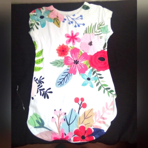 Tops | Flower Top Box G | Poshmark